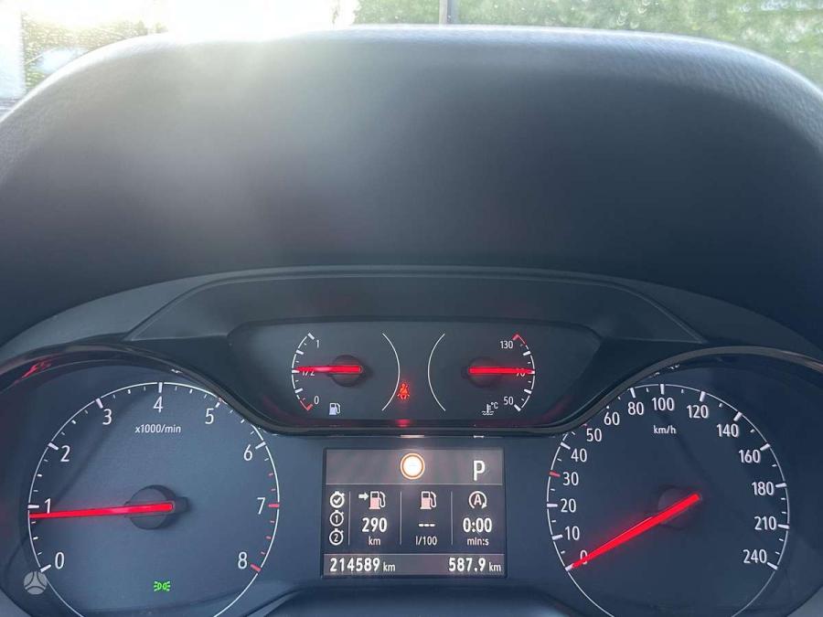 Melns Opel Grandland X 2020 Alīta, ar dzinēja tilpumu 1.20 L un nobraukumu 215 tūkst. km par 9980 €, foto 13 vietnē AUTOMOTO.COM.LV