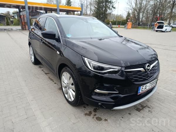 Melns Opel Grandland X 2020 Jelgava, ar dzinēja tilpumu 2.00 L un nobraukumu 234 tūkst. km par 15500 €, foto  vietnē AUTOMOTO.COM.LV