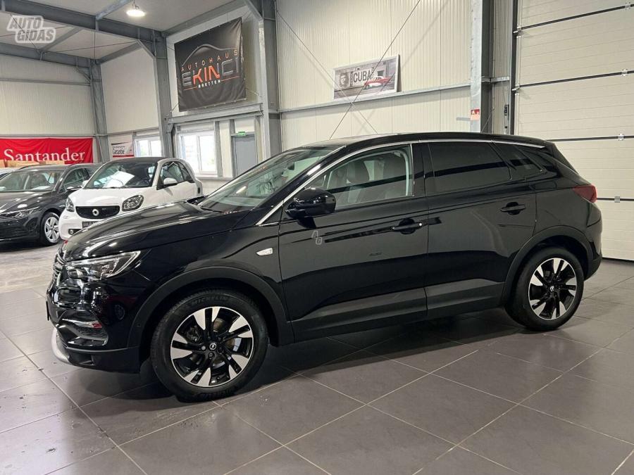 Melns Opel Grandland X 2021 Kauņa, ar dzinēja tilpumu 1.20 L un nobraukumu 46 tūkst. km par 21693 €, foto 2 vietnē AUTOMOTO.COM.LV