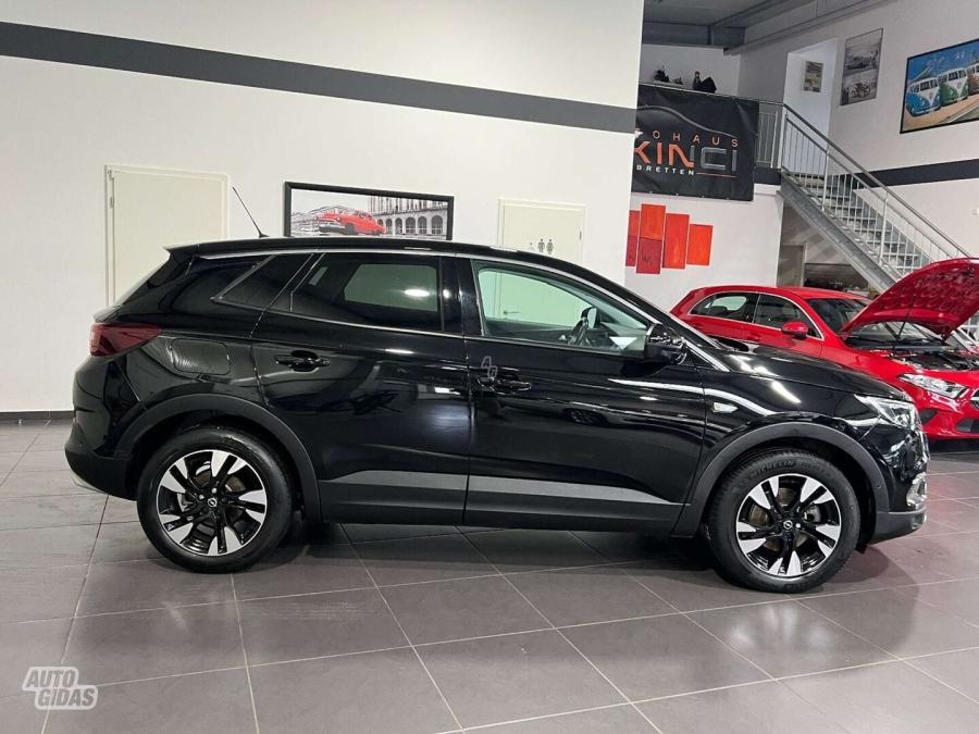 Melns Opel Grandland X 2021 Kauņa, ar dzinēja tilpumu 1.20 L un nobraukumu 46 tūkst. km par 21693 €, foto 7 vietnē AUTOMOTO.COM.LV