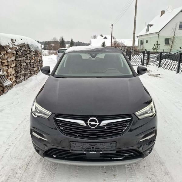 Black Opel Grandland X 2021 in Panevezys, with an engine capacity of 1.50 L and mileage of 94 thousand km for 12350 €, photo 1 on AUTOMOTO.COM.LV
