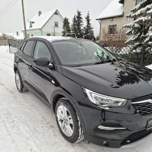 Black Opel Grandland X 2021 in Panevezys, with an engine capacity of 1.50 L and mileage of 94 thousand km for 12350 €, photo 7 on AUTOMOTO.COM.LV