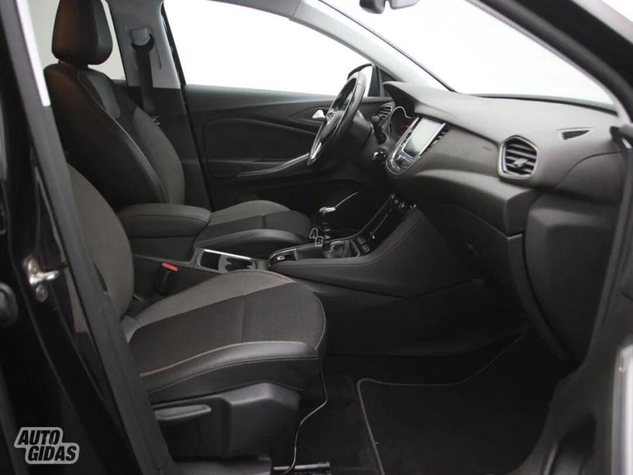 Черный Опель Grandland X 2021 в Вильнюс, объемом двигателя 1.20 л и пробегом 169 тыс. км за 12099 €, фото 15 на AUTOMOTO.COM.LV