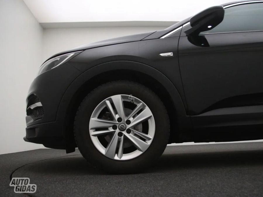 Черный Опель Grandland X 2021 в Вильнюс, объемом двигателя 1.20 л и пробегом 169 тыс. км за 12099 €, фото 29 на AUTOMOTO.COM.LV