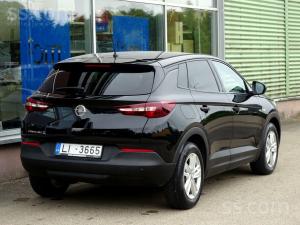 Melns Opel Grandland X 2021 Rīga, ar dzinēja tilpumu 1.50 L un nobraukumu 118 tūkst. km par 12900 €, foto 3 vietnē AUTOMOTO.COM.LV
