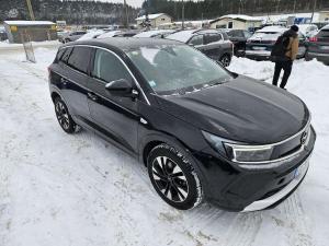 Melns Opel Grandland X 2022 Viļņa, ar dzinēja tilpumu 1.50 L un nobraukumu 184 tūkst. km par 15488 €, foto  vietnē AUTOMOTO.COM.LV