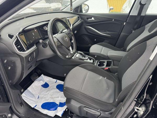 Melns Opel Grandland X 2022 Tauragė, ar dzinēja tilpumu 1.50 L un nobraukumu 183 tūkst. km par 13900 €, foto 7 vietnē AUTOMOTO.COM.LV