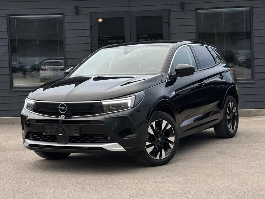 Черный Опель Grandland X 2022 в Елгава, объемом двигателя 1.50 л и пробегом 120 тыс. км за 17000 €, фото 4 на AUTOMOTO.COM.LV