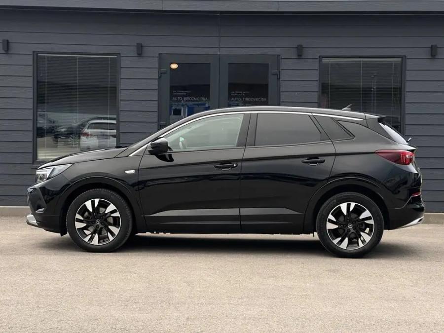 Черный Опель Grandland X 2022 в Елгава, объемом двигателя 1.50 л и пробегом 120 тыс. км за 17000 €, фото 6 на AUTOMOTO.COM.LV