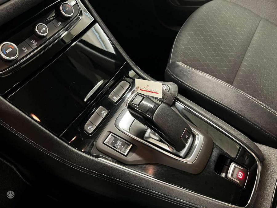 Melns Opel Grandland X 2022 Marijampole, ar dzinēja tilpumu 1.50 L un nobraukumu 108 tūkst. km par 15718 €, foto 9 vietnē AUTOMOTO.COM.LV