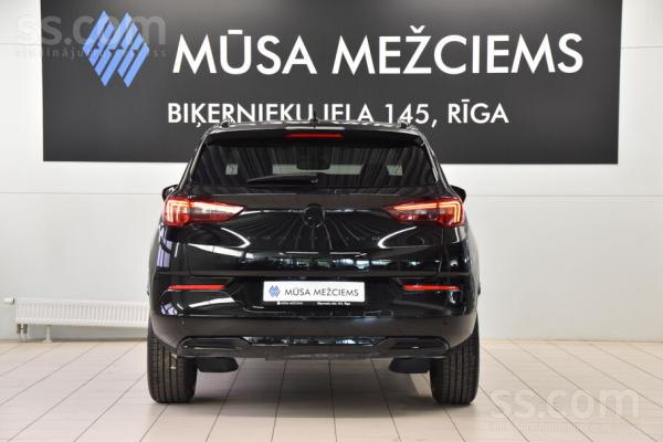 Melns Opel Grandland X 2022 Rīga, ar dzinēja tilpumu 1.20 L un nobraukumu 72 tūkst. km par 17990 €, foto 7 vietnē AUTOMOTO.COM.LV