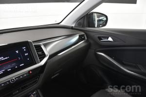Melns Opel Grandland X 2022 Rīga, ar dzinēja tilpumu 1.20 L un nobraukumu 72 tūkst. km par 17990 €, foto 14 vietnē AUTOMOTO.COM.LV