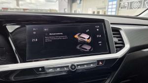 Black Opel Grandland X 2022 in Marijampole, with an engine capacity of 1.20 L and mileage of 185 thousand km for 14700 €, photo 25 on AUTOMOTO.COM.LV