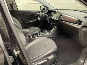 Black Opel Grandland X 2022 in Marijampole, with an engine capacity of 1.20 L and mileage of 138 thousand km for 15246 €, photo 17 on AUTOMOTO.COM.LV