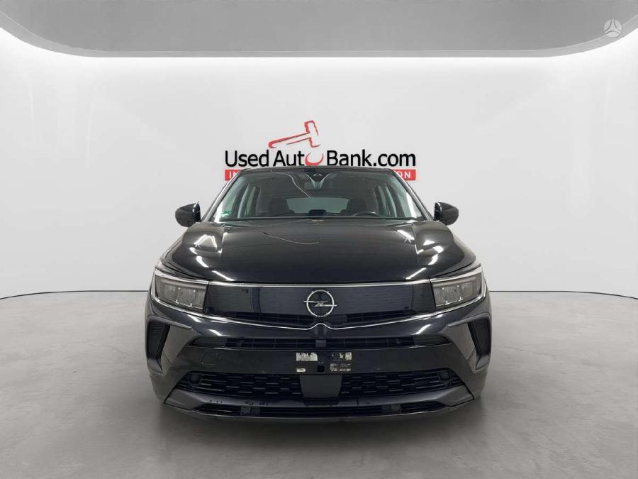 Black Opel Grandland X 2023 in Marijampole, with an engine capacity of 1.50 L and mileage of 100 thousand km for 16154 €, photo 2 on AUTOMOTO.COM.LV