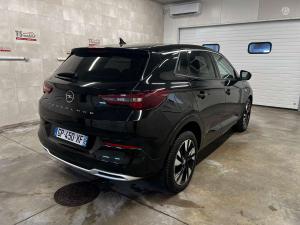 Black Opel Grandland X 2023 in Marijampole, with an engine capacity of 1.50 L and mileage of 172 thousand km for 15246 €, photo 5 on AUTOMOTO.COM.LV
