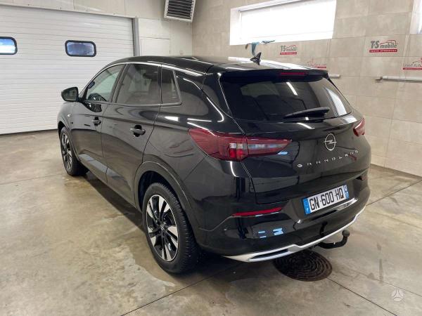 Черный Опель Grandland X 2023 в Мариямполе, объемом двигателя 1.50 л и пробегом 167 тыс. км за 15718 €, фото 4 на AUTOMOTO.COM.LV