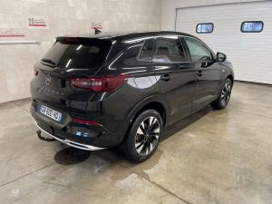 Black Opel Grandland X 2023 in Marijampole, with an engine capacity of 1.50 L and mileage of 167 thousand km for 15718 €, photo 7 on AUTOMOTO.COM.LV