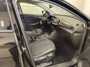 Black Opel Grandland X 2023 in Marijampole, with an engine capacity of 1.50 L and mileage of 167 thousand km for 15718 €, photo 10 on AUTOMOTO.COM.LV