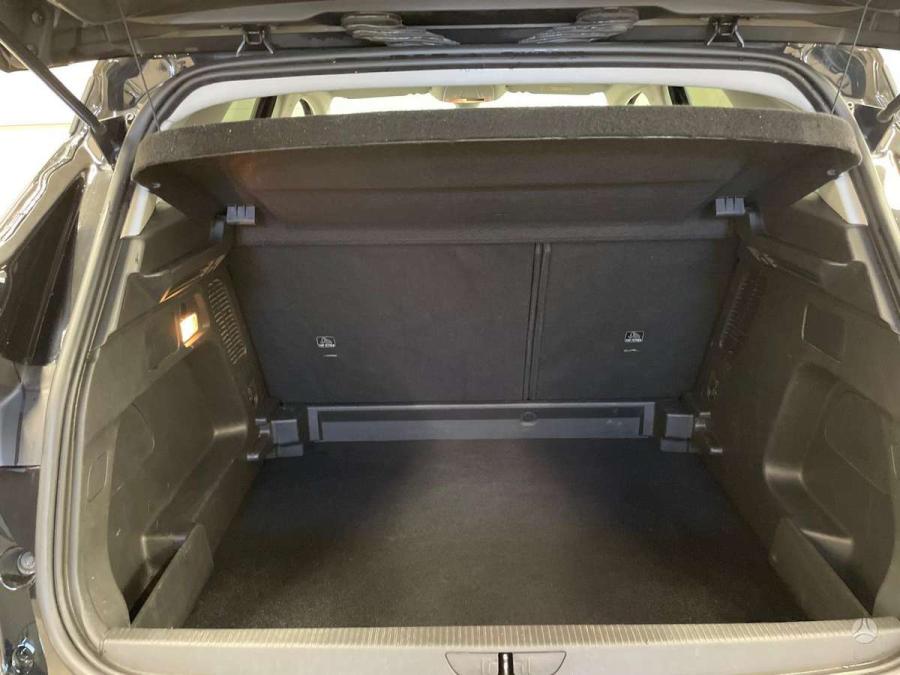 Black Opel Grandland X 2023 in Marijampole, with an engine capacity of 1.50 L and mileage of 167 thousand km for 15718 €, photo 18 on AUTOMOTO.COM.LV