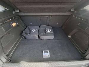 Melns Opel Grandland X 2023 Viļņa, ar dzinēja tilpumu 1.60 L un nobraukumu 102 tūkst. km par 18500 €, foto 20 vietnē AUTOMOTO.COM.LV