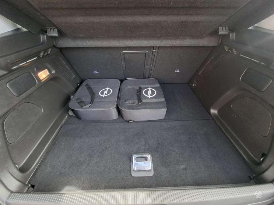 Melns Opel Grandland X 2023 Viļņa, ar dzinēja tilpumu 1.60 L un nobraukumu 102 tūkst. km par 18500 €, foto 20 vietnē AUTOMOTO.COM.LV