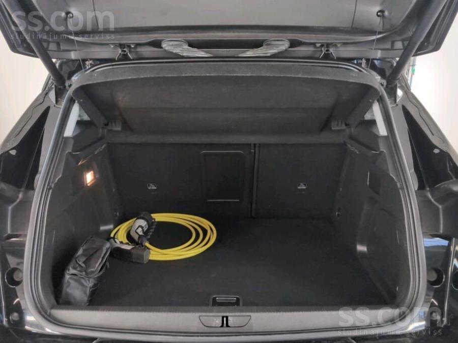 Melns Opel Grandland X 2023 Rīga, ar dzinēja tilpumu 1.60 L un nobraukumu 139 tūkst. km par 17890 €, foto 8 vietnē AUTOMOTO.COM.LV