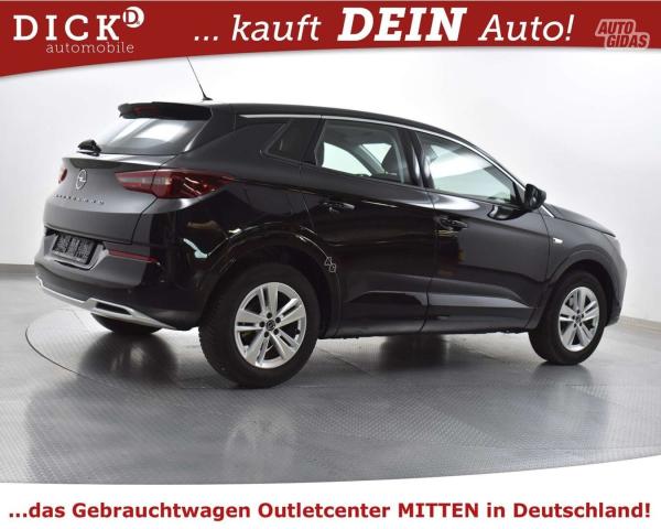 Black Opel Grandland X 2024 in Kaunas, with an engine capacity of 1.20 L and mileage of 15 thousand km for 21646 €, photo 7 on AUTOMOTO.COM.LV