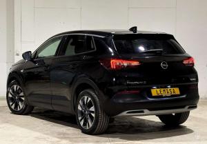 Black Opel Grandland X 2018 in Klaipeda, with an engine capacity of 1.56 L and mileage of 169 thousand km for 12999 €, photo 15 on AUTOMOTO.COM.LV