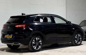 Black Opel Grandland X 2018 in Klaipeda, with an engine capacity of 1.56 L and mileage of 169 thousand km for 12999 €, photo 34 on AUTOMOTO.COM.LV