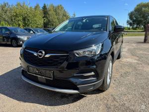 Black Opel Grandland X 2020 in Jurbarkas, with an engine capacity of 1.50 L and mileage of 236 thousand km for 9250 €, photo 3 on AUTOMOTO.COM.LV