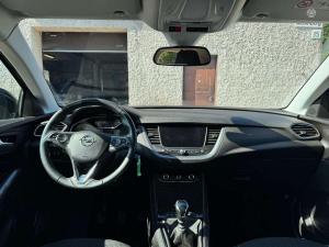 Black Opel Grandland X 2020 in Jurbarkas, with an engine capacity of 1.50 L and mileage of 236 thousand km for 9250 €, photo 10 on AUTOMOTO.COM.LV