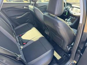 Black Opel Grandland X 2020 in Jurbarkas, with an engine capacity of 1.50 L and mileage of 236 thousand km for 9250 €, photo 19 on AUTOMOTO.COM.LV