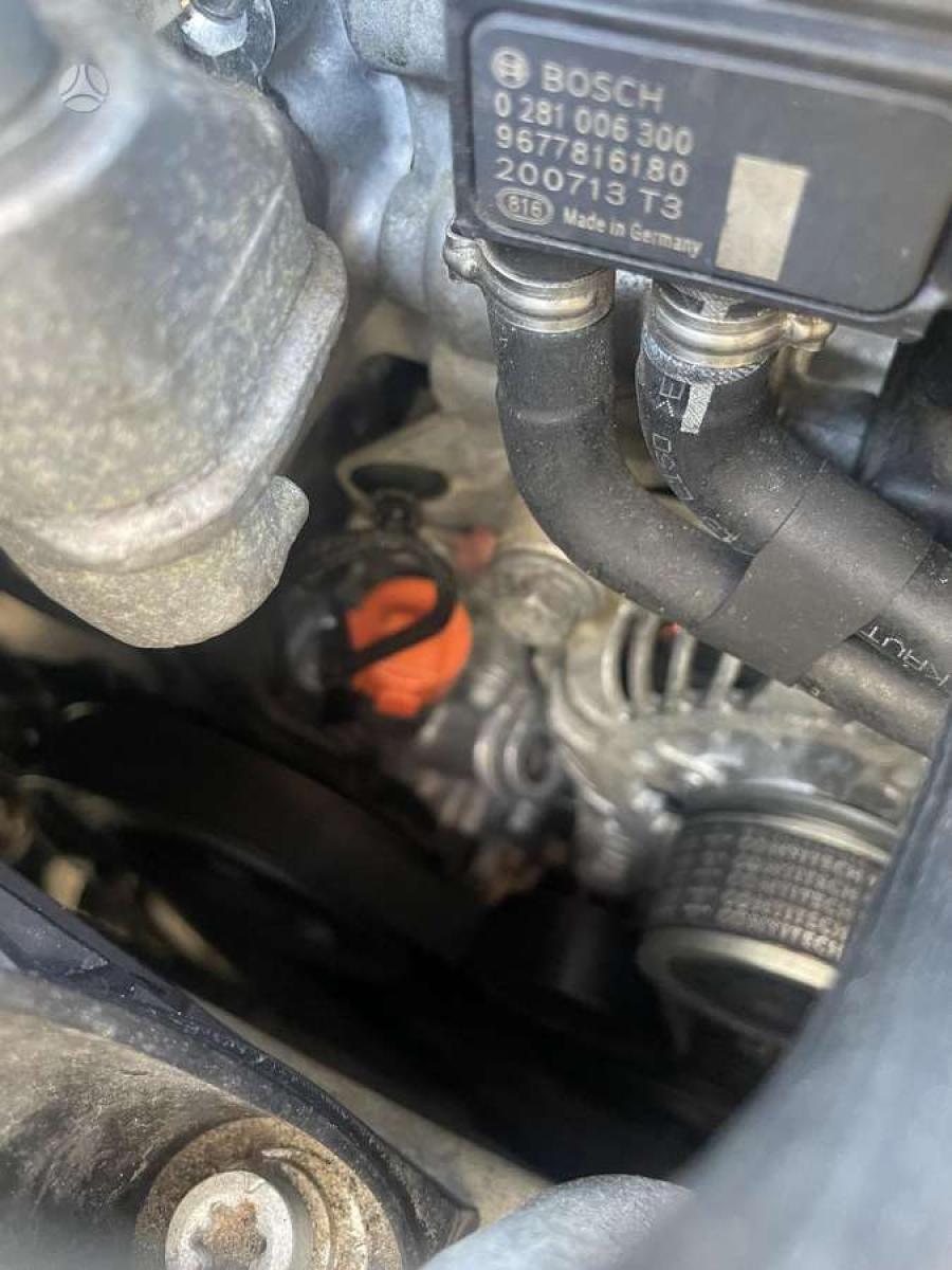 Black Opel Grandland X 2020 in Jurbarkas, with an engine capacity of 1.50 L and mileage of 236 thousand km for 9250 €, photo 24 on AUTOMOTO.COM.LV