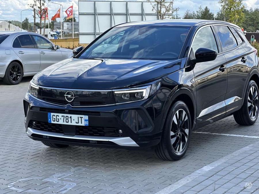 Melns Opel Grandland X 2022 Viļņa, ar dzinēja tilpumu 1.20 L un nobraukumu 117 tūkst. km par 14460 €, foto 8 vietnē AUTOMOTO.COM.LV