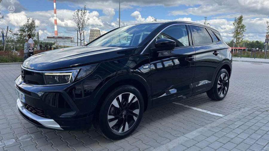 Melns Opel Grandland X 2022 Viļņa, ar dzinēja tilpumu 1.20 L un nobraukumu 117 tūkst. km par 14460 €, foto 23 vietnē AUTOMOTO.COM.LV