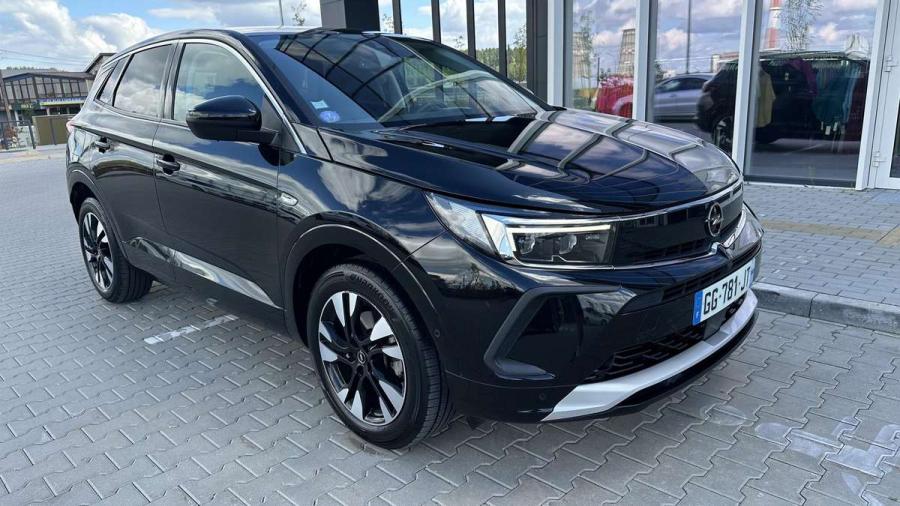 Melns Opel Grandland X 2022 Viļņa, ar dzinēja tilpumu 1.20 L un nobraukumu 117 tūkst. km par 14460 €, foto 24 vietnē AUTOMOTO.COM.LV
