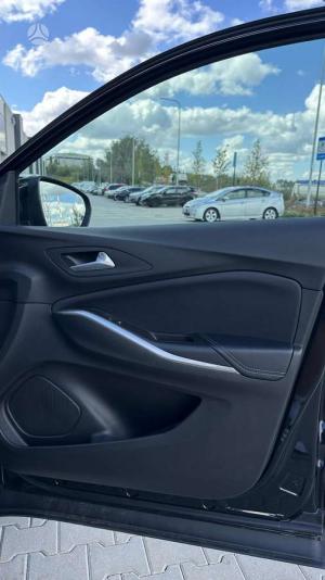 Melns Opel Grandland X 2022 Viļņa, ar dzinēja tilpumu 1.20 L un nobraukumu 117 tūkst. km par 14460 €, foto 29 vietnē AUTOMOTO.COM.LV