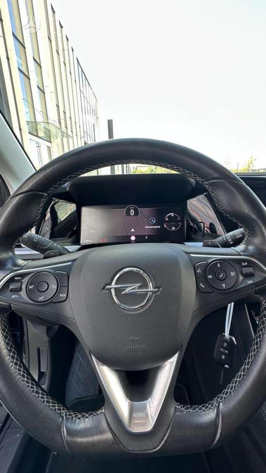 Melns Opel Grandland X 2022 Viļņa, ar dzinēja tilpumu 1.20 L un nobraukumu 117 tūkst. km par 14460 €, foto 48 vietnē AUTOMOTO.COM.LV