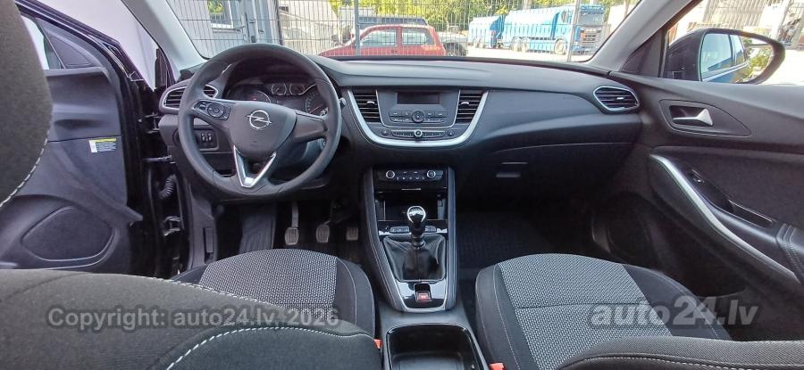 Melns Opel Grandland X 2019 Viljandi, ar dzinēja tilpumu 1.20 L un nobraukumu 88 tūkst. km par 10900 €, foto 10 vietnē AUTOMOTO.COM.LV
