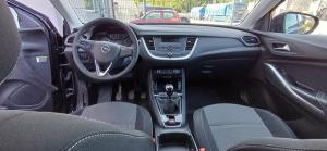 Черный Опель Grandland X 2019 в Вильянди, объемом двигателя 1.20 л и пробегом 85 тыс. км за 10900 €, фото 8 на AUTOMOTO.COM.LV