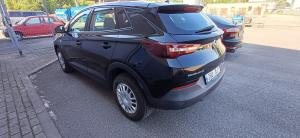 Черный Опель Grandland X 2019 в Вильянди, объемом двигателя 1.20 л и пробегом 85 тыс. км за 10900 €, фото 16 на AUTOMOTO.COM.LV