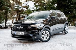 Melns Opel Grandland X 2020 Pērnava, ar dzinēja tilpumu 1.20 L un nobraukumu 80 tūkst. km par 15550 €, foto  vietnē AUTOMOTO.COM.LV