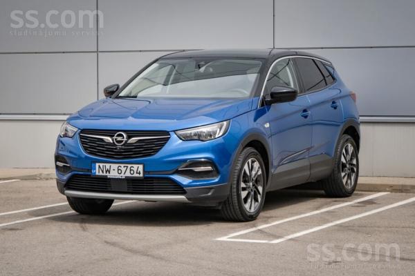 Синий Опель Grandland X 2017 в Рига, объемом двигателя 1.20 л и пробегом 181 тыс. км за 9995 €, фото 1 на AUTOMOTO.COM.LV