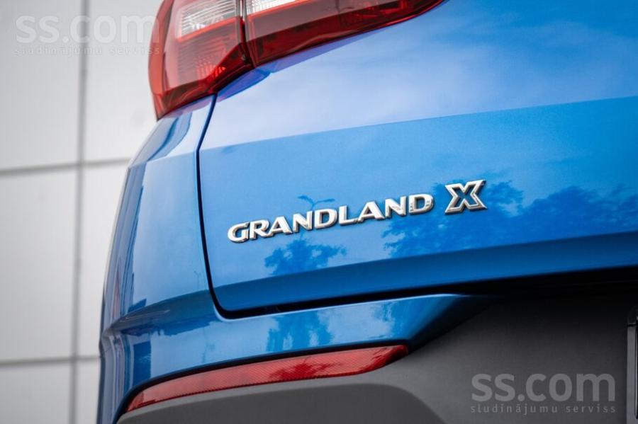 Zils Opel Grandland X 2017 Rīga, ar dzinēja tilpumu 1.20 L un nobraukumu 181 tūkst. km par 9995 €, foto 8 vietnē AUTOMOTO.COM.LV