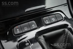 Zils Opel Grandland X 2017 Rīga, ar dzinēja tilpumu 1.20 L un nobraukumu 181 tūkst. km par 9995 €, foto 25 vietnē AUTOMOTO.COM.LV