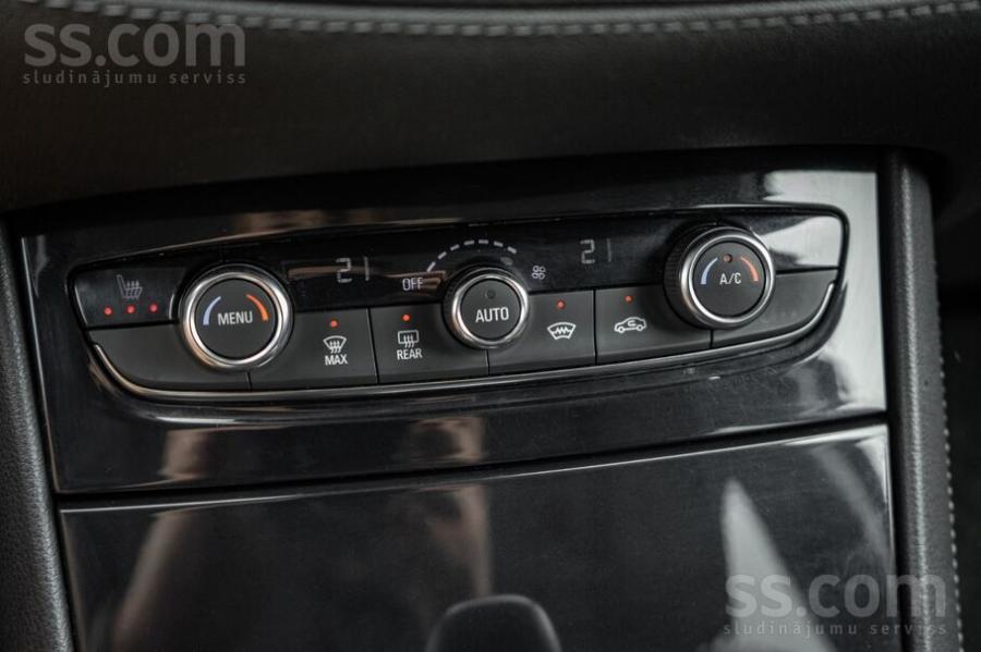 Zils Opel Grandland X 2017 Rīga, ar dzinēja tilpumu 1.20 L un nobraukumu 181 tūkst. km par 9995 €, foto 26 vietnē AUTOMOTO.COM.LV