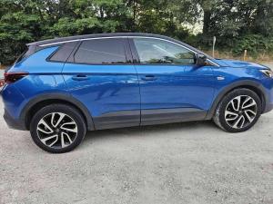 Blue Opel Grandland X 2017 in Taurage, with an engine capacity of 1.56 L and mileage of 165 thousand km for 8500 €, photo 6 on AUTOMOTO.COM.LV