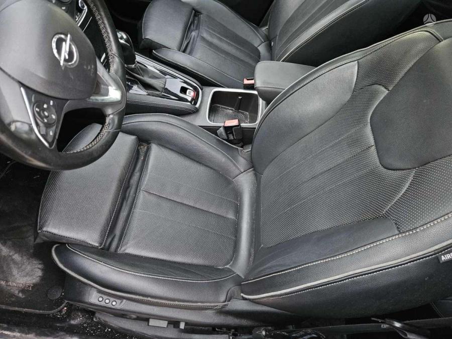 Blue Opel Grandland X 2017 in Taurage, with an engine capacity of 1.56 L and mileage of 165 thousand km for 8500 €, photo 15 on AUTOMOTO.COM.LV