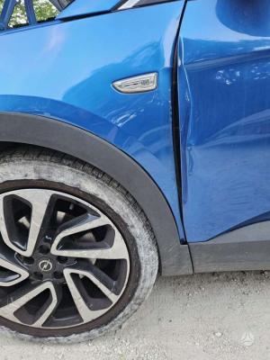Blue Opel Grandland X 2017 in Taurage, with an engine capacity of 1.56 L and mileage of 165 thousand km for 8500 €, photo 24 on AUTOMOTO.COM.LV